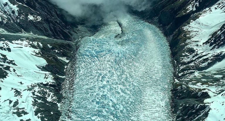 Air Safaris | Tekapo Helicopter Flights | Mt Cook Scenic Helicopter Flights